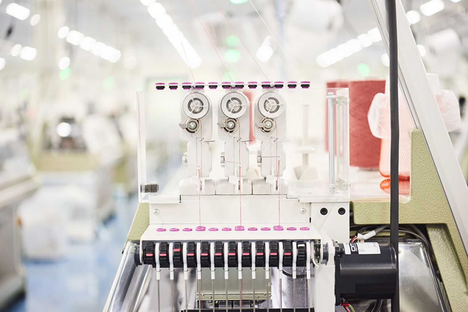 3D Knit – A new dimension in knitwear | UNIQLO TODAY | UNIQLO AU