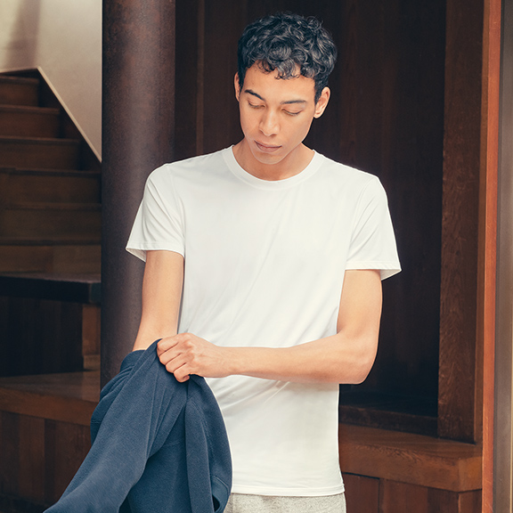AIRism | 采用体感调适面料| UNIQLO